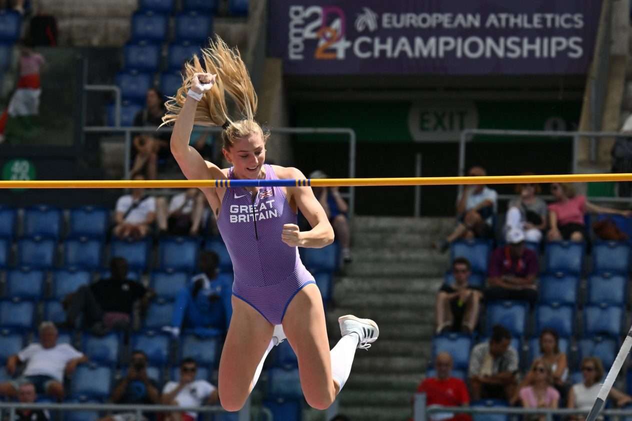 Molly Caudery esitteli olympiavaatteita kameran edessä – seivästähden ...